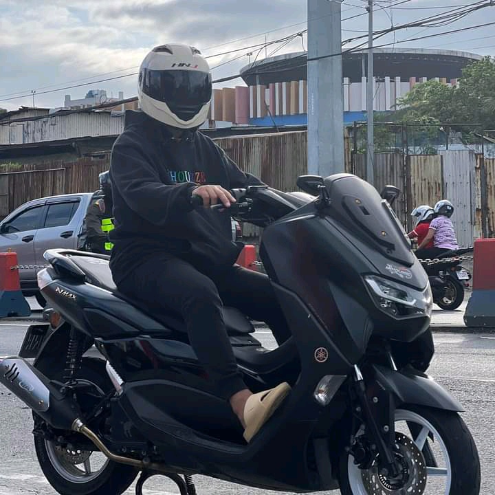 Bro វីយ៉ា - Khmer24