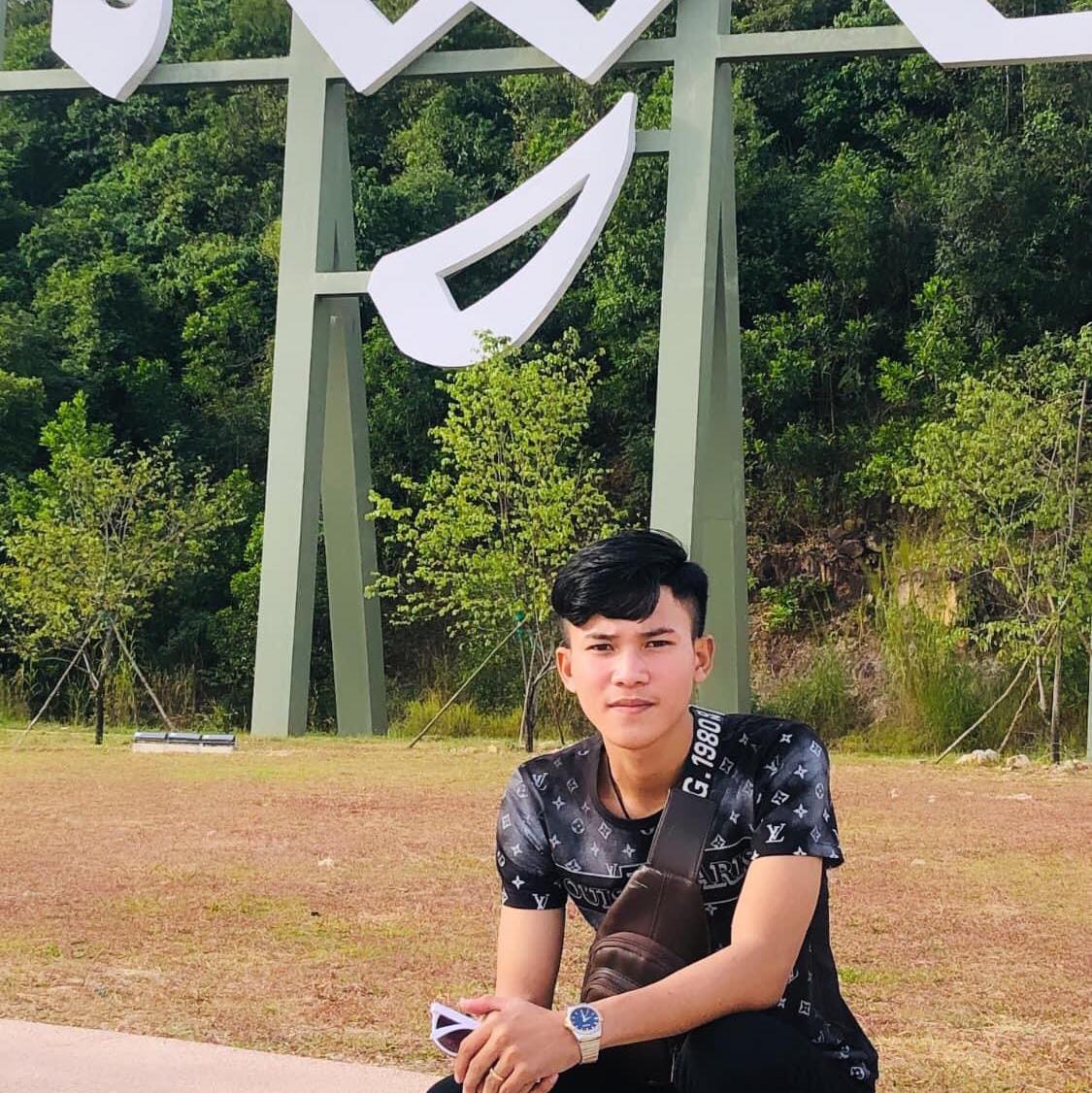 អឿន សំណាង - Khmer24