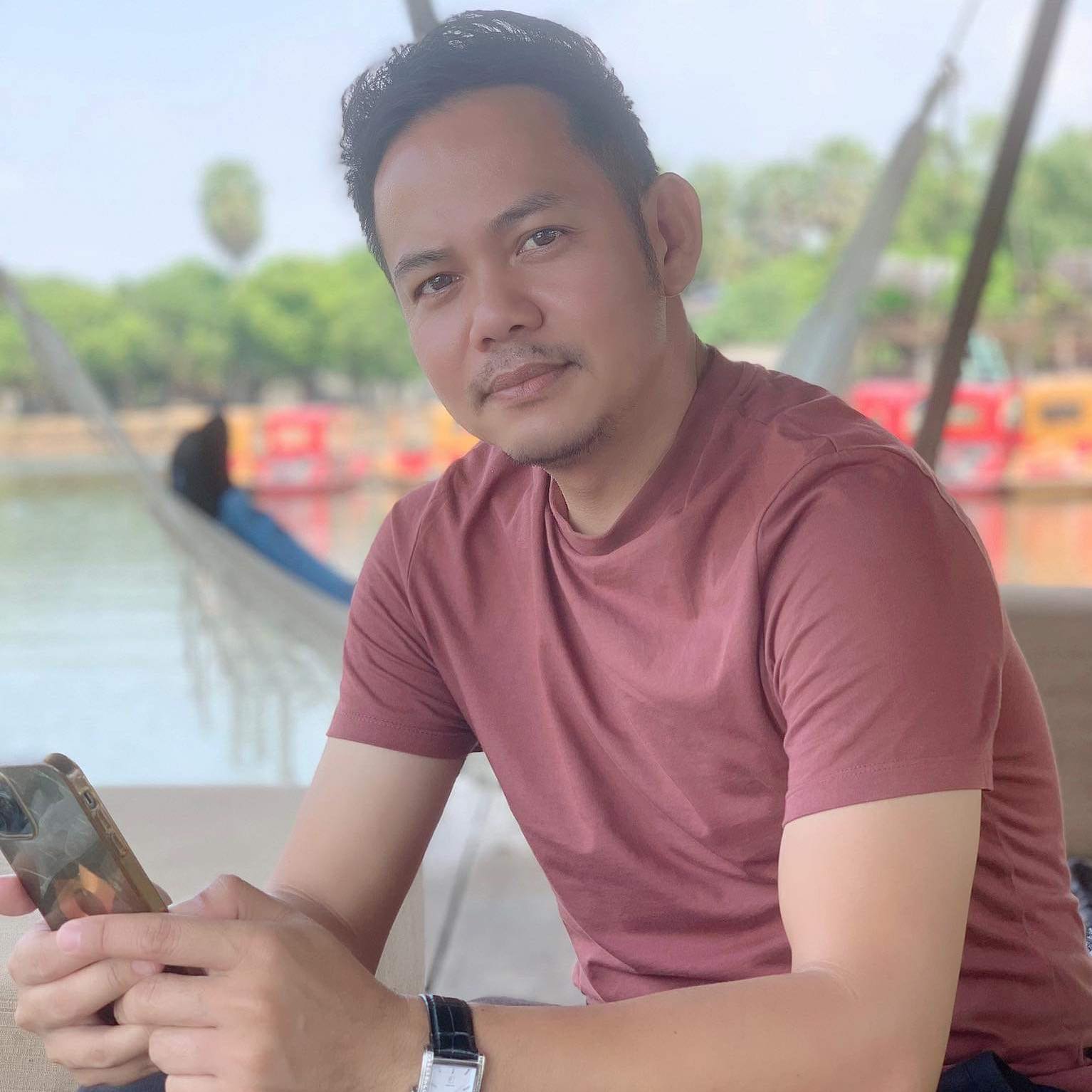 Lim Sisaveth - Khmer24